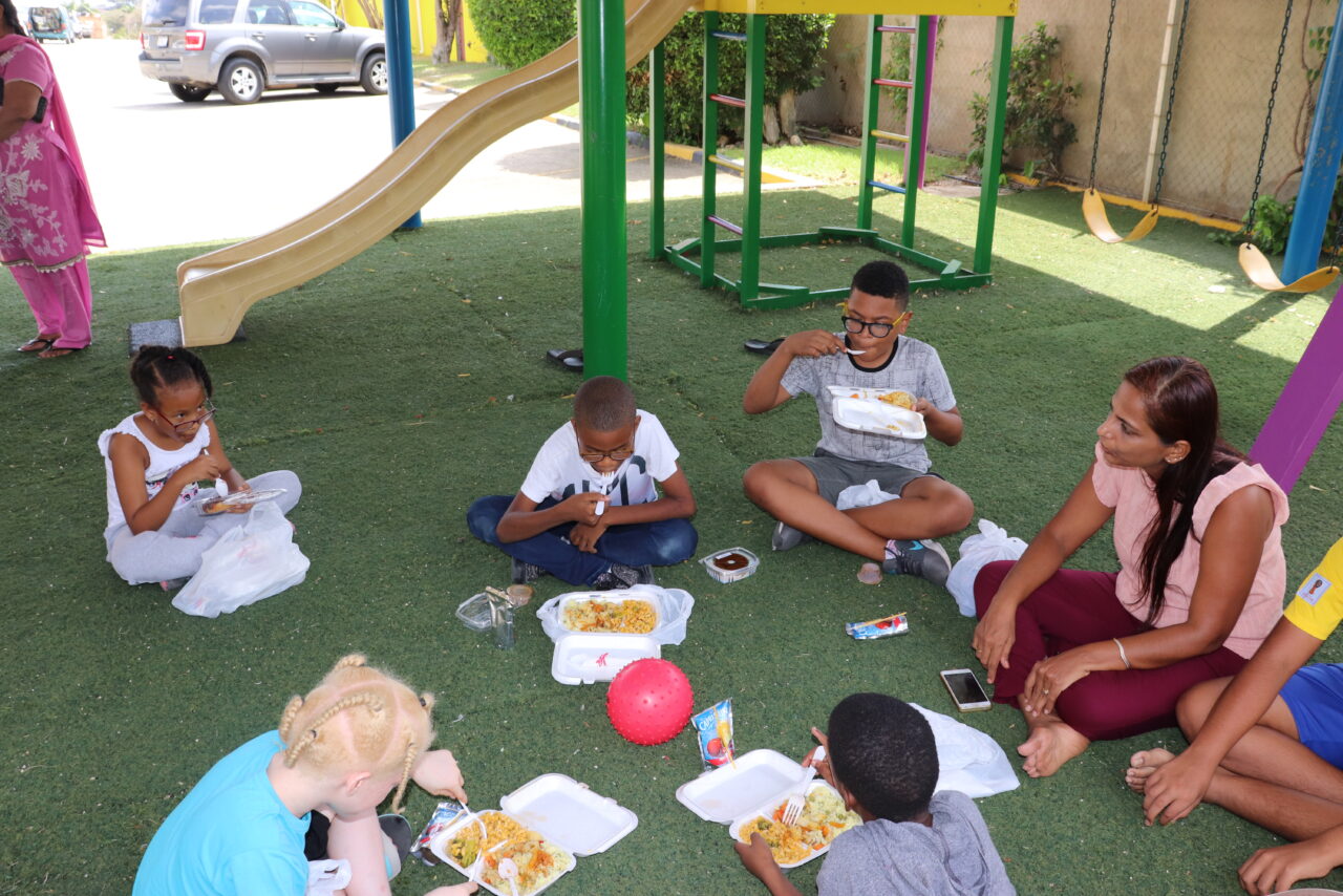 Clienten - Fundashon Pro Bista Kòrsou-Curaçao